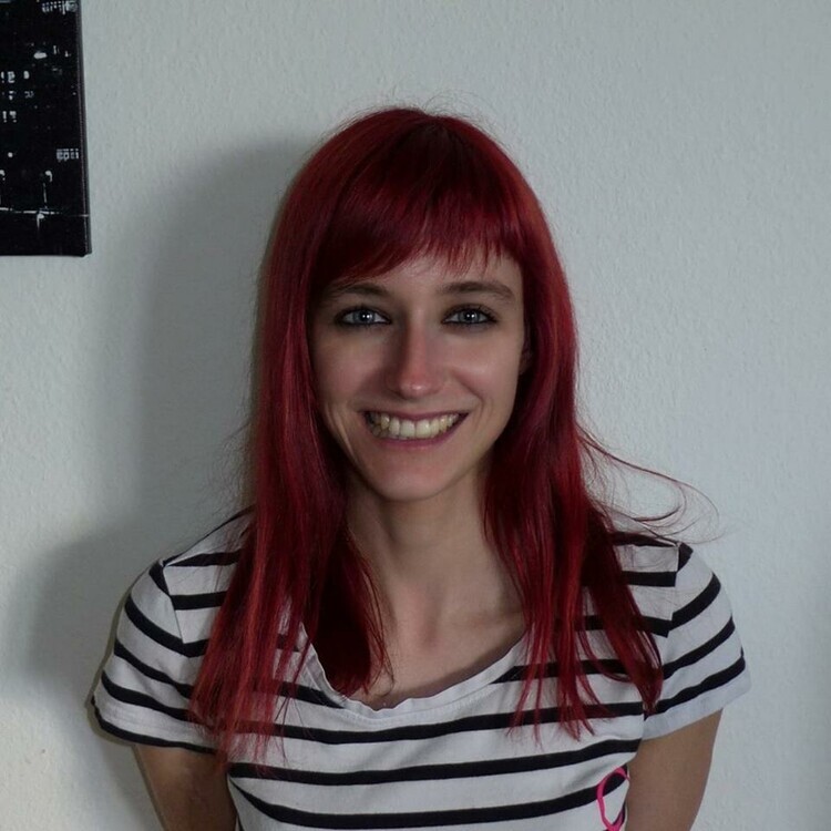 Deborah-Maria X, zu hause » Nerofix